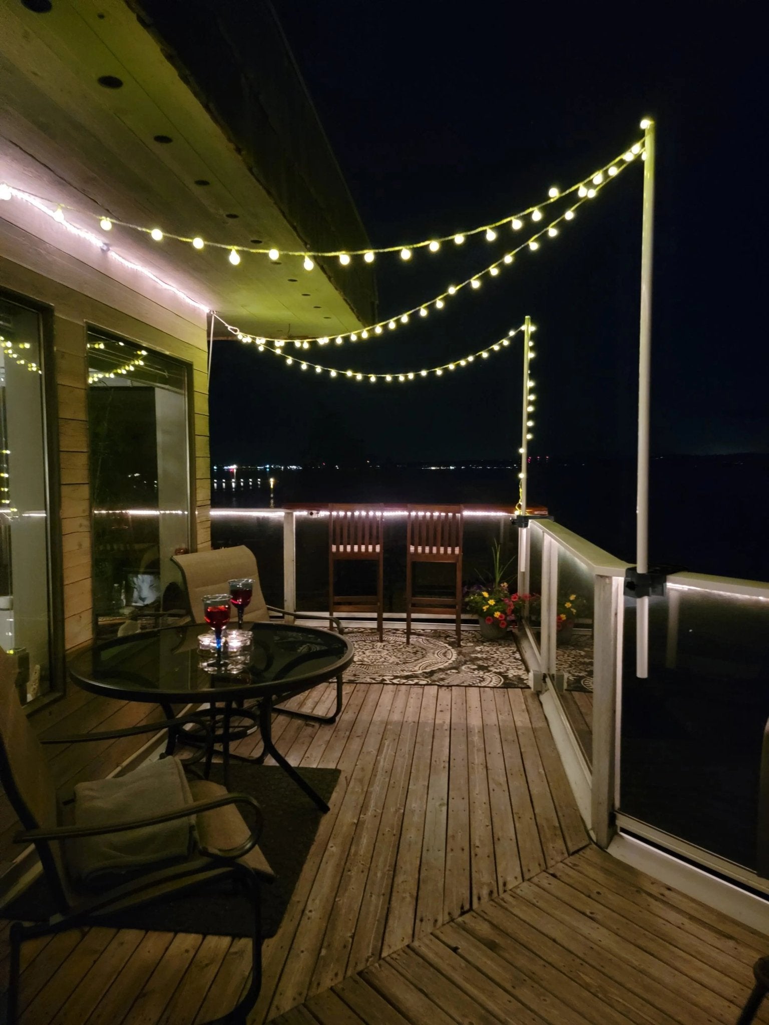 Rail-EZ Railing Mounting System for Umbrellas and Sails | Rail-EZ.ca